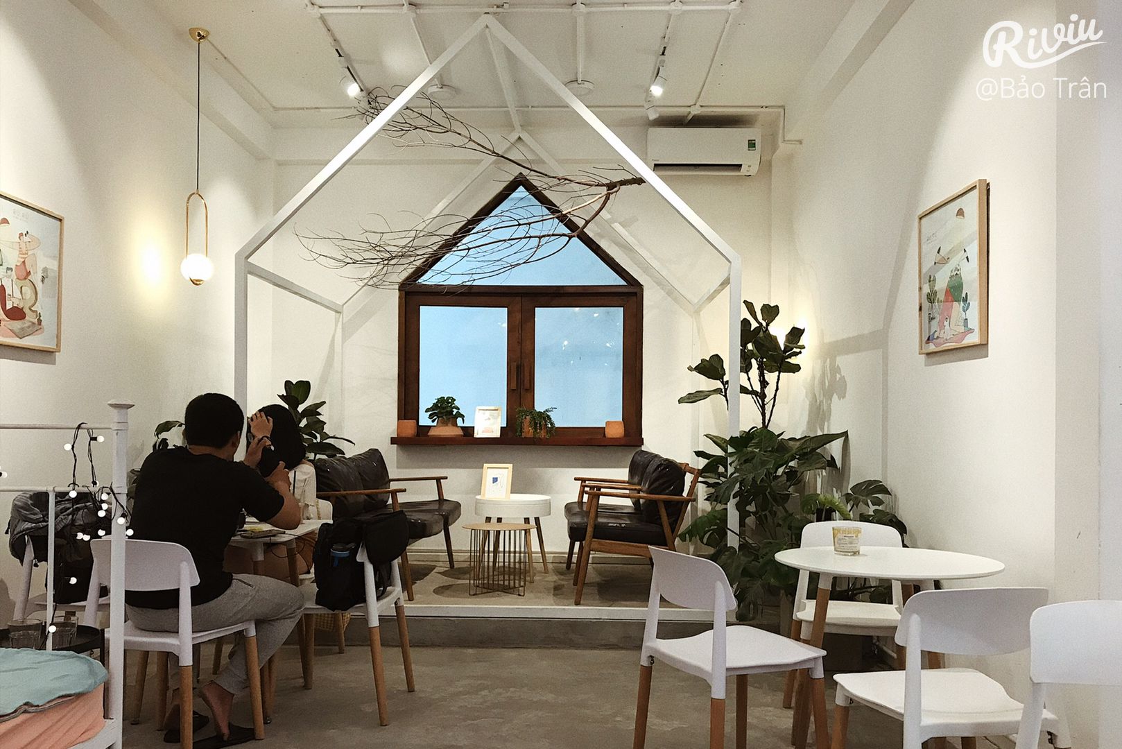 Ru Rú Cafe 162 Nguyễn Văn Thủ, phường Đa Kao, quận 1, thành phố Hồ Chí ...