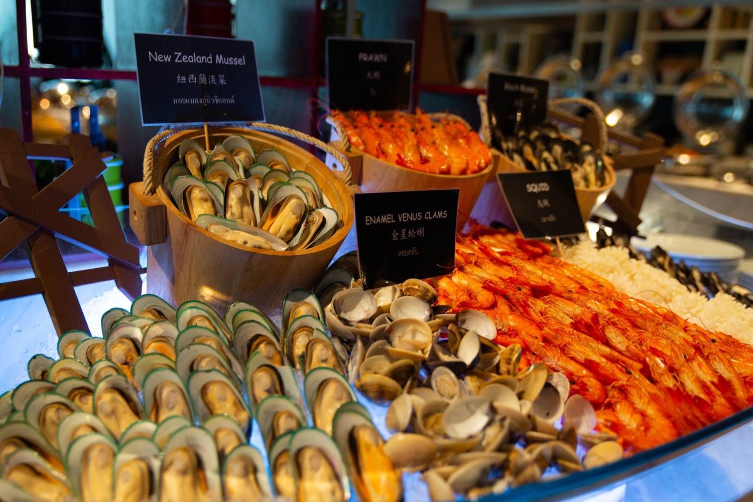 Review Buffet Pullman Saigon - nhà hàng Food Connexion 148 Trần Hưng ...