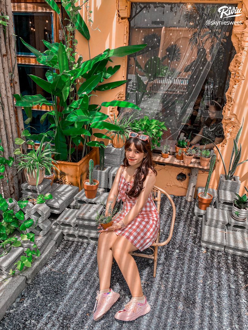 Là Cafe 168 Liêu Bình Hương, Xã Tân Thông Hội, Huyện Củ Chi, Hồ Chí Minh | riviu.vn