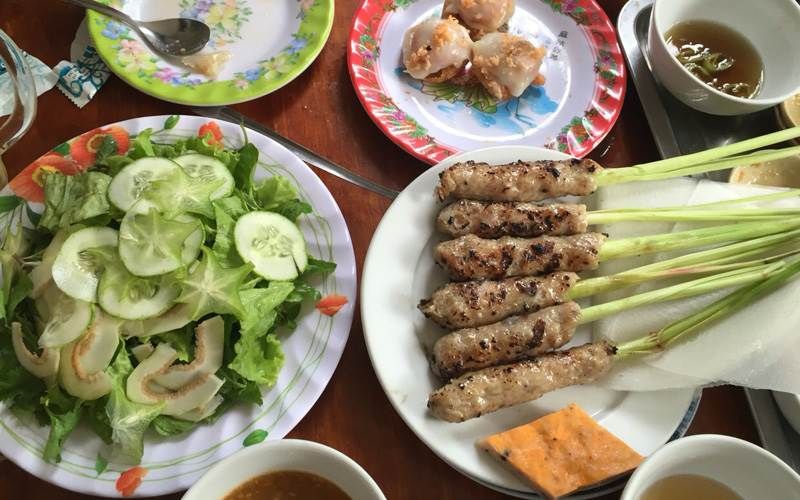 Bà Đỏ - Bánh Bèo - Nậm & Lọc 8 Nguyễn Bỉnh Khiêm, P. Phú Cát, Phường An ...