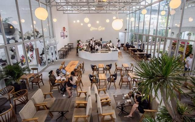 Ollin Café - Nguyễn Thị Thập 300 Nguyễn Thị Thập, Phường Tân Quy, Quận ...