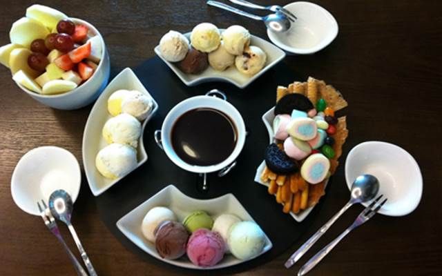 Kem Snowéé - Saigon House 77 Nguyễn Huệ, P. Bến Nghé, Quận 1, Hồ Chí ...