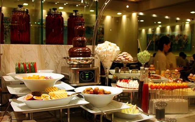 Nineteen Buffet Restaurant - Caravelle Saigon Tầng Trệt Caravelle ...